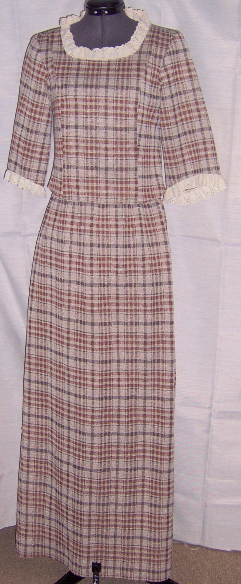 Brown Tan Ivory Period Dress-Wm Pd Dr 6175-Bust 32 – Costume Cottage