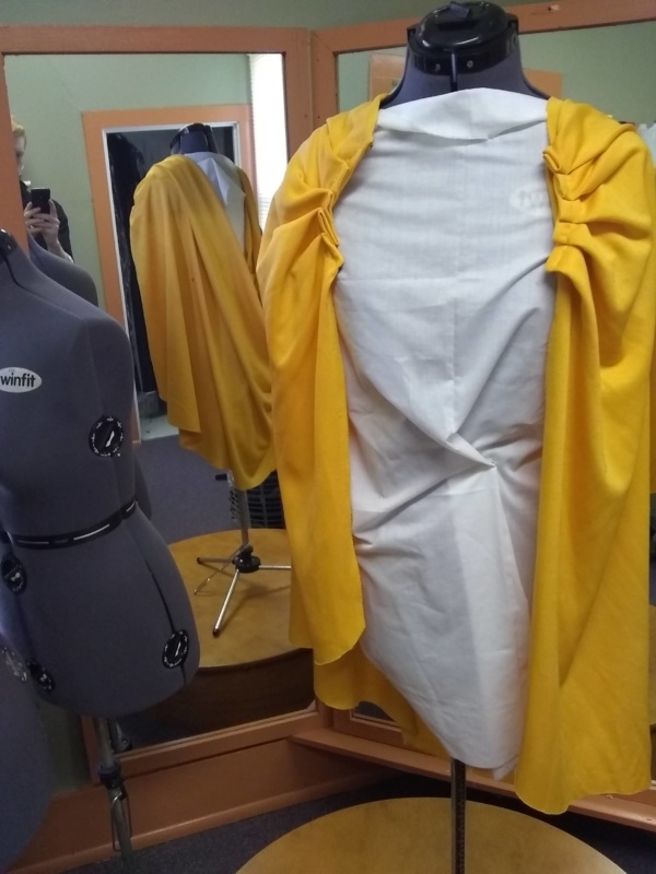 Yellow Greco-Roman Toga-GR Toga 5100- – Costume Cottage